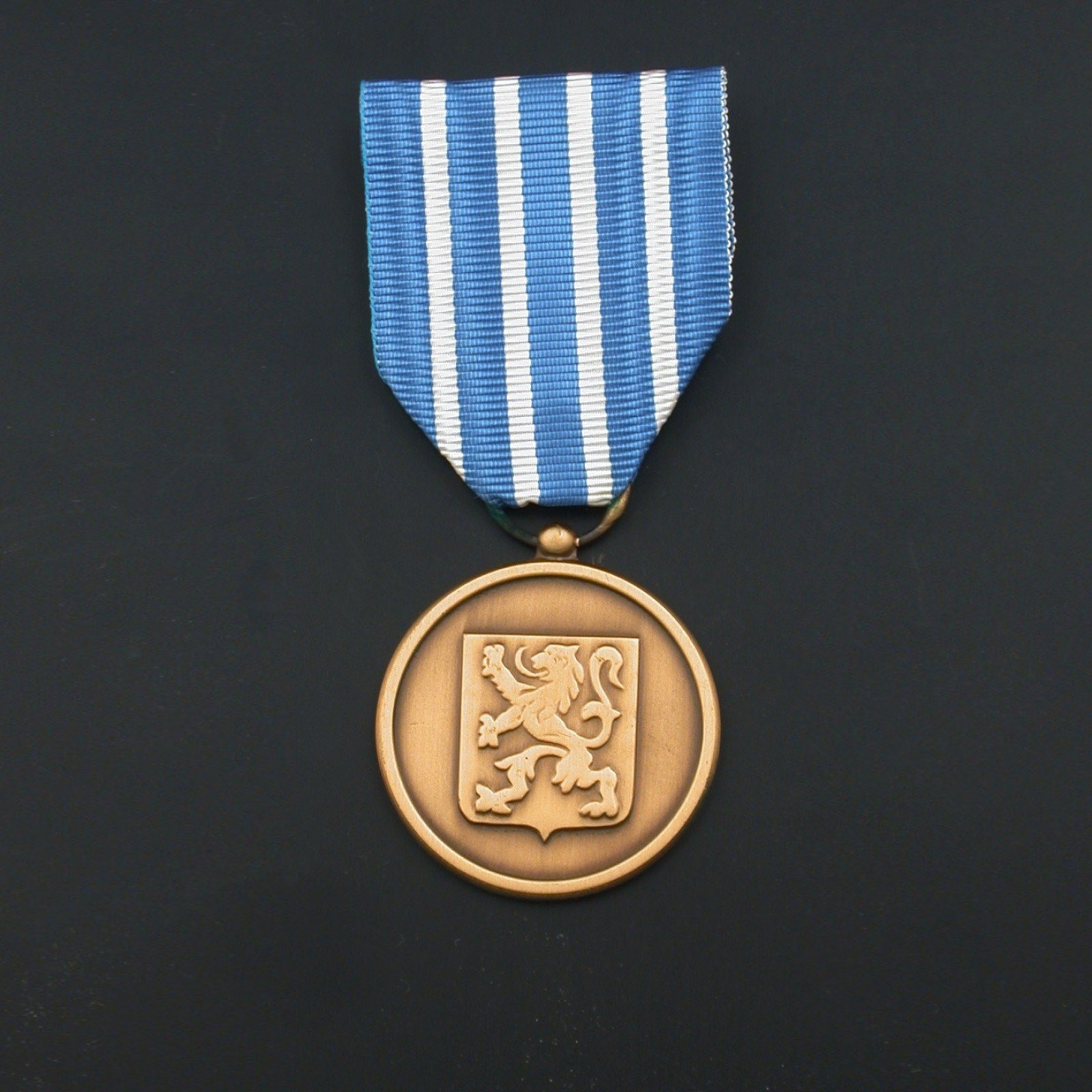 Décoration Officielle militaire Médaille pour Mérite Militaire Ordonnance